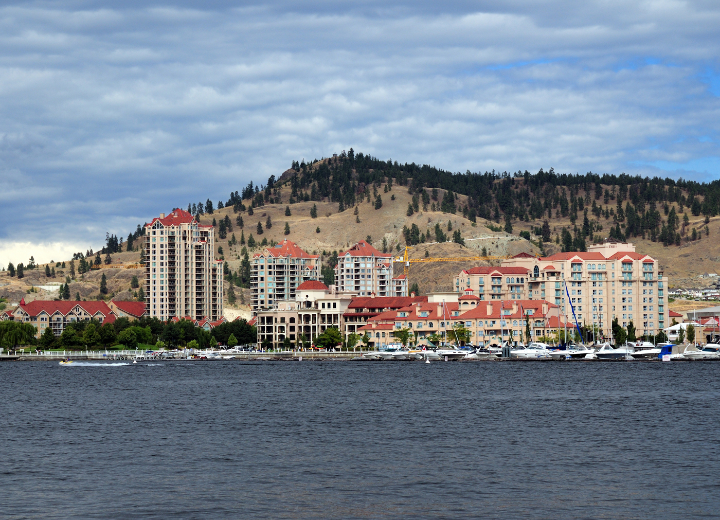 Kelowna Boat Rental Tips: More than a Boat Ride: 5 Things to Do on Your ...